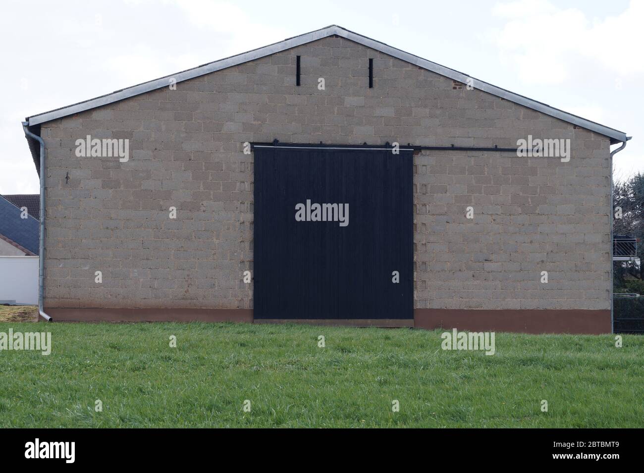 Scheune barn Banque de photographies et d’images à haute résolution - Alamy