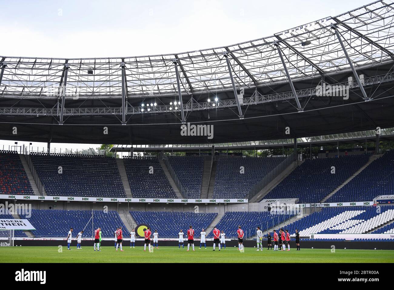 Hanover 96 football stadium Banque de photographies et d’images à haute ...
