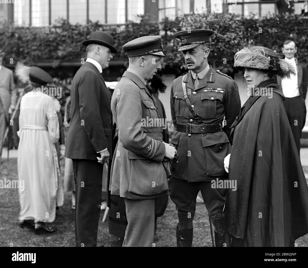 John alcock and arthur brown Banque de photographies et d’images à haute résolution - Alamy