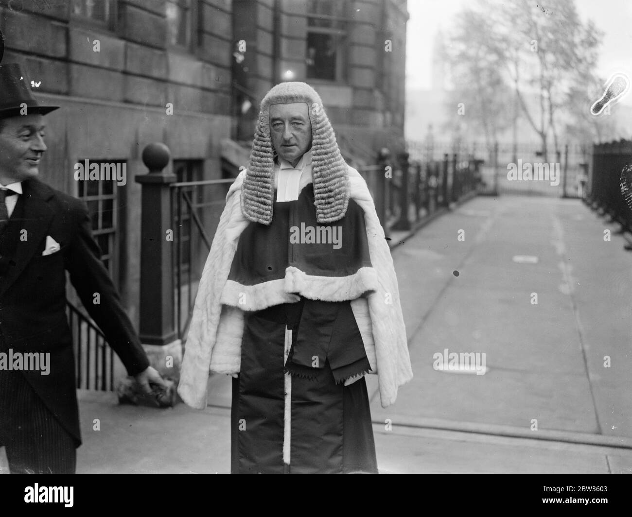 Banc des juges Banque de photographies et d’images à haute résolution ...