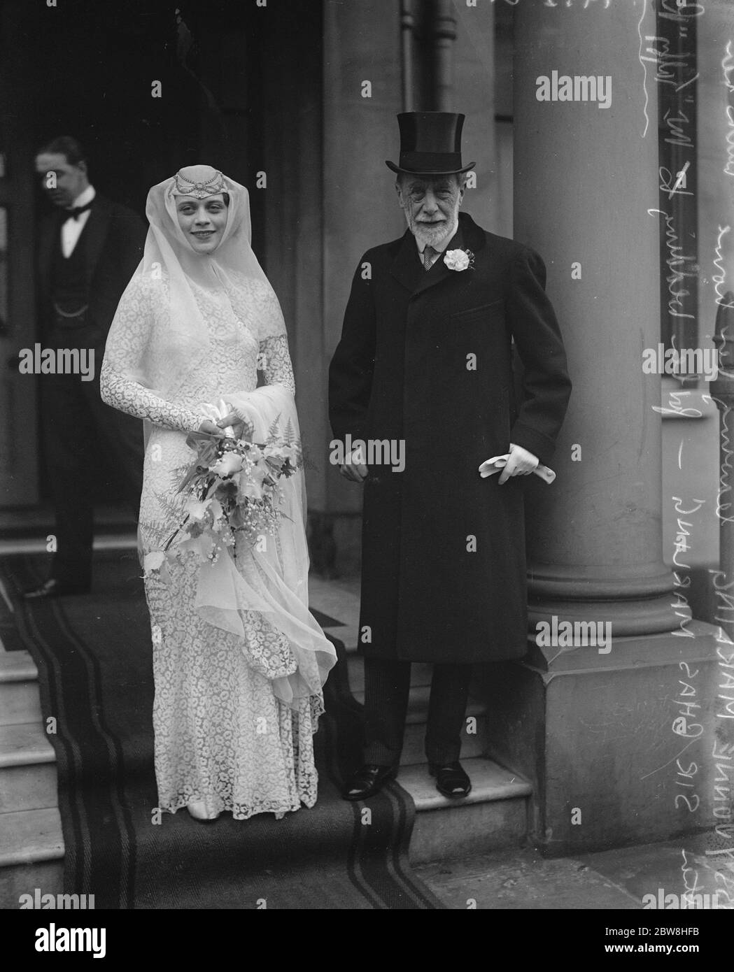Le mariage de Mlle Yvonne Marling et de M. taffy Rodd . Mlle Marling ...