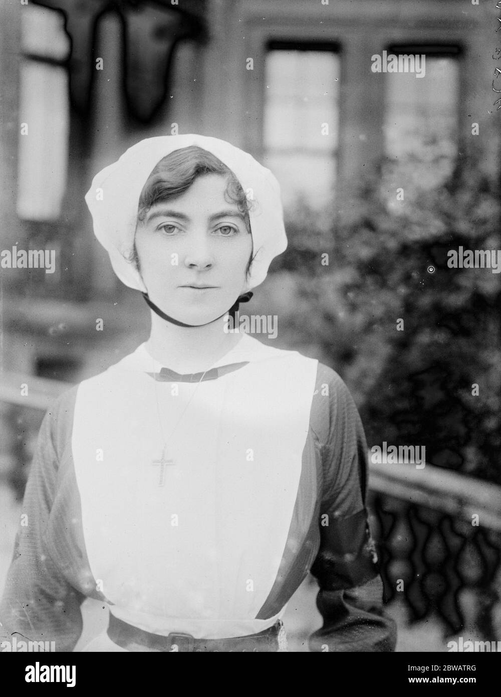 Constance cornwallis west Banque d'images noir et blanc - Alamy