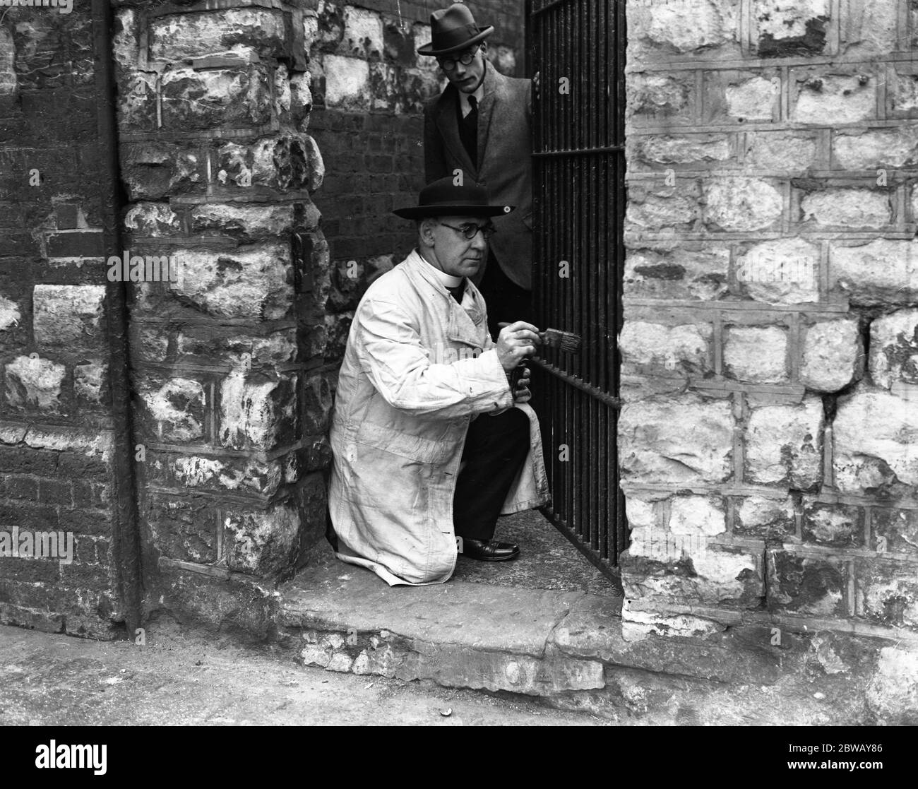 Rã©vã©rend t Banque de photographies et d’images à haute résolution - Alamy