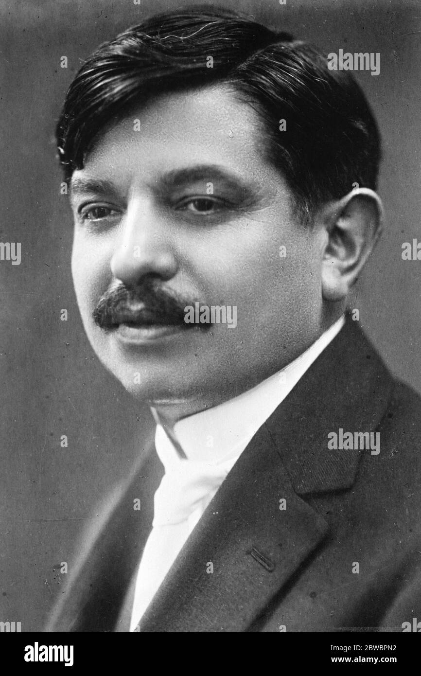 Pierre laval Banque de photographies et d’images à haute résolution - Alamy