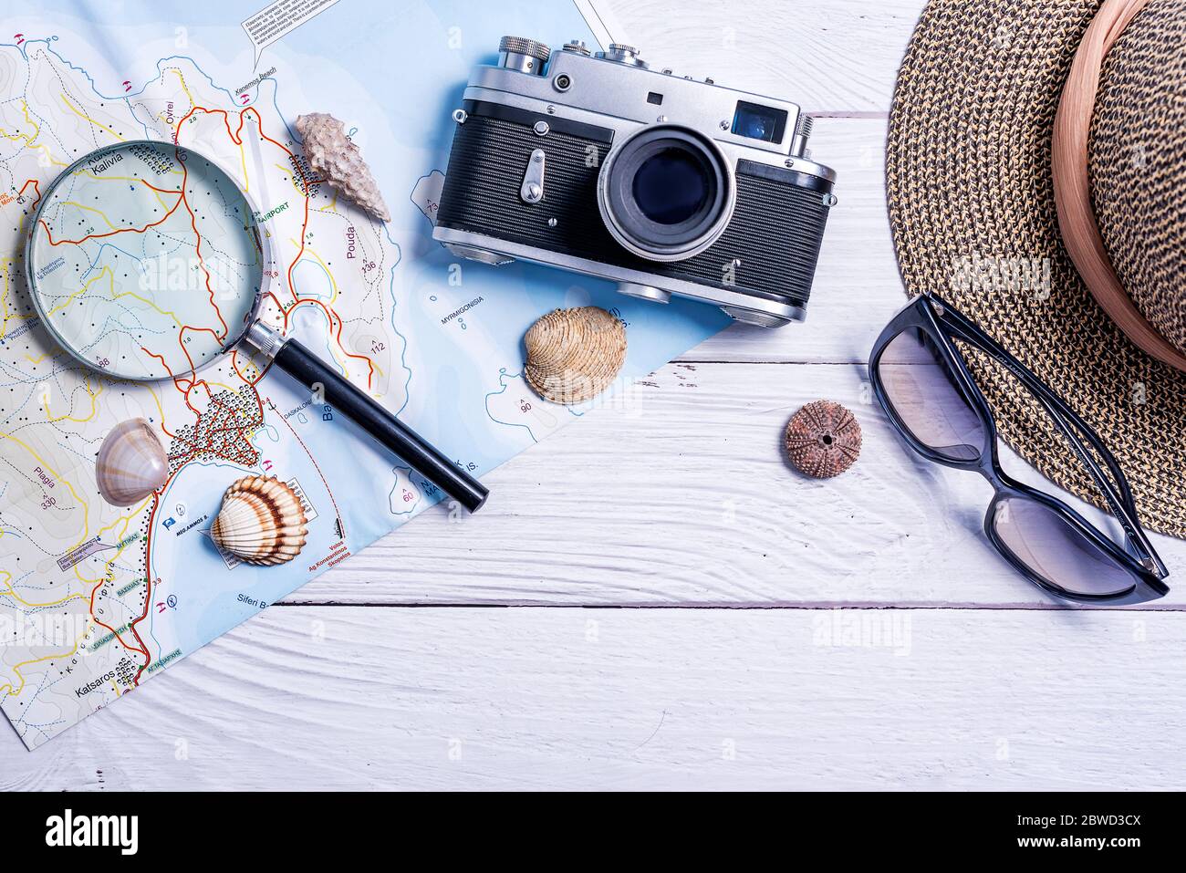 Influenceuse voyage Banque de photographies et d’images à haute ...