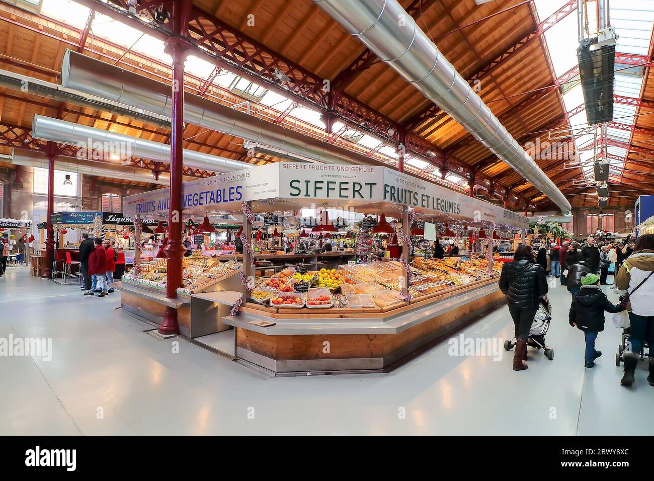 Marche couvert de colmar Banque de photographies et d’images à haute ...