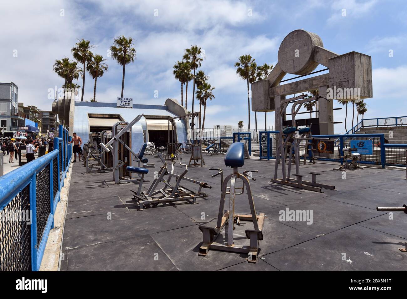 Muscle beach Banque de photographies et d’images à haute résolution - Alamy