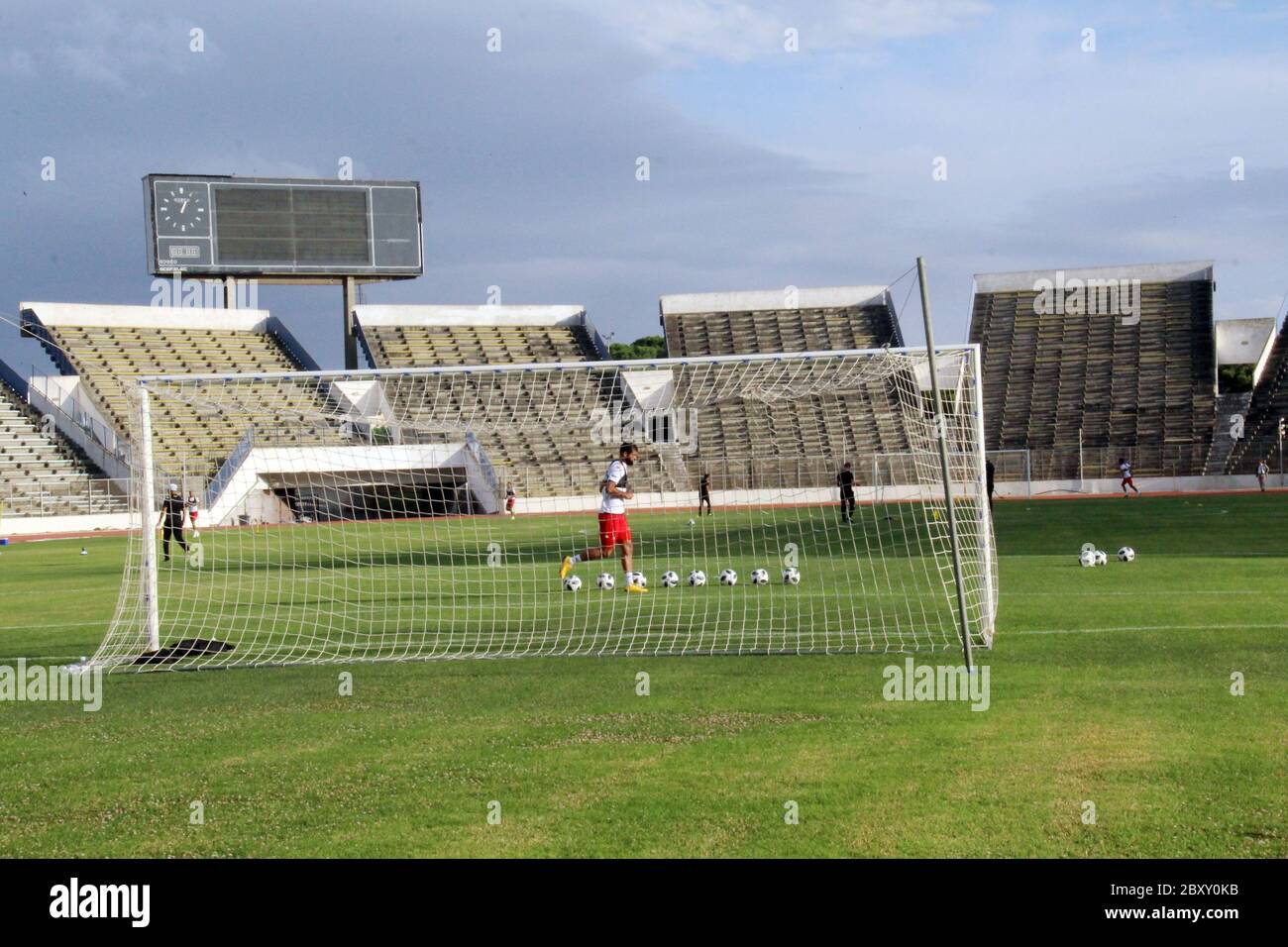 El menzah stade Banque de photographies et d’images à haute résolution ...