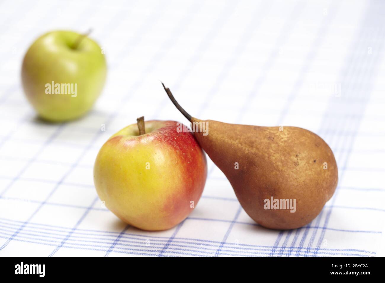 Pomme et poires Banque de photographies et d’images à haute résolution ...