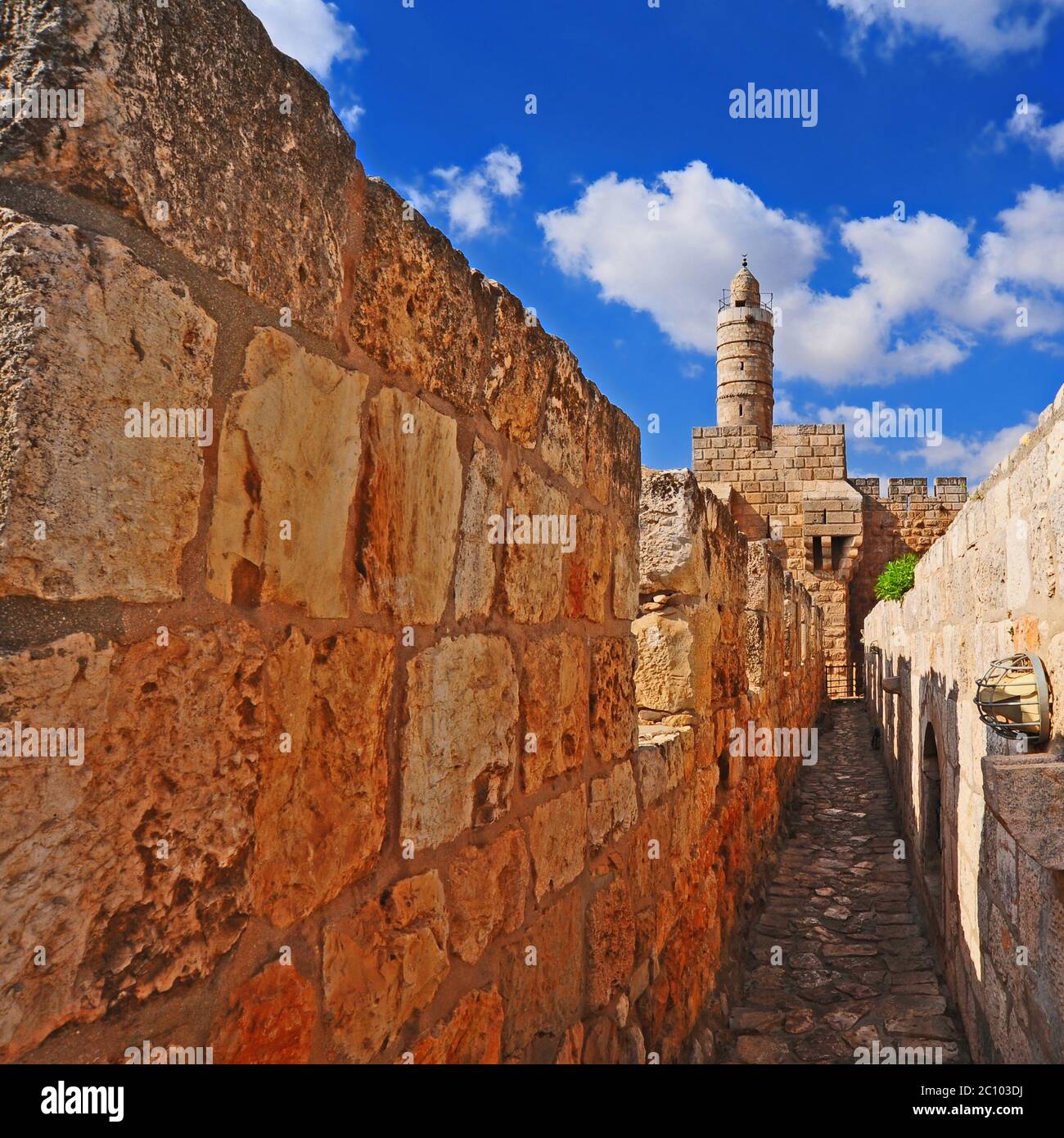 Murs de pierre anciens Banque de photographies et d’images à haute ...