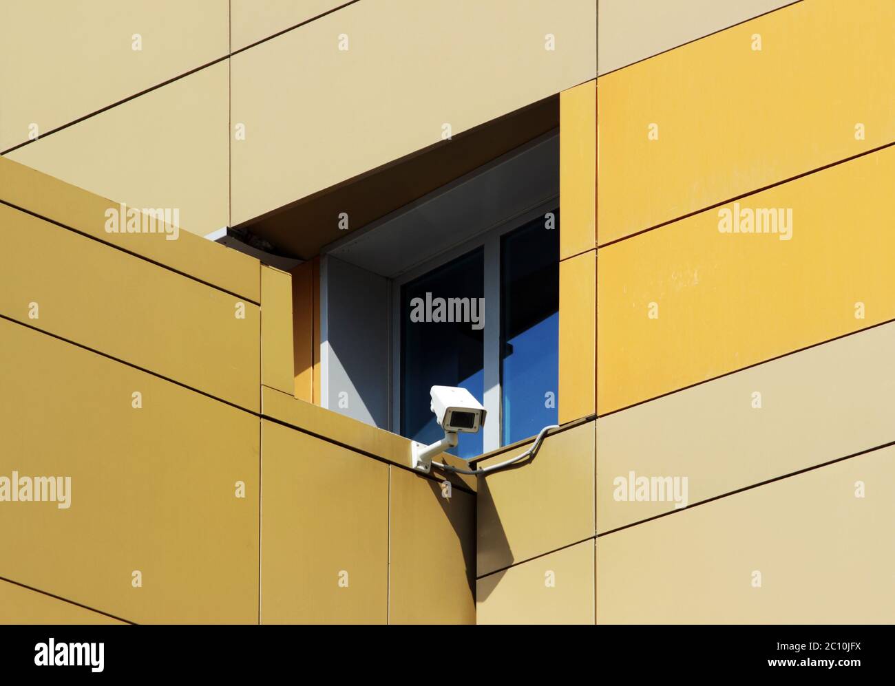 Caméra de surveillance batiment Banque de photographies et d’images à ...