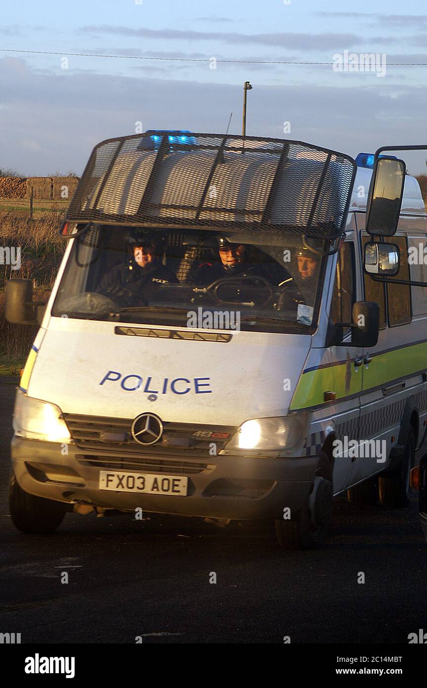 Police riot van Banque de photographies et d’images à haute résolution ...