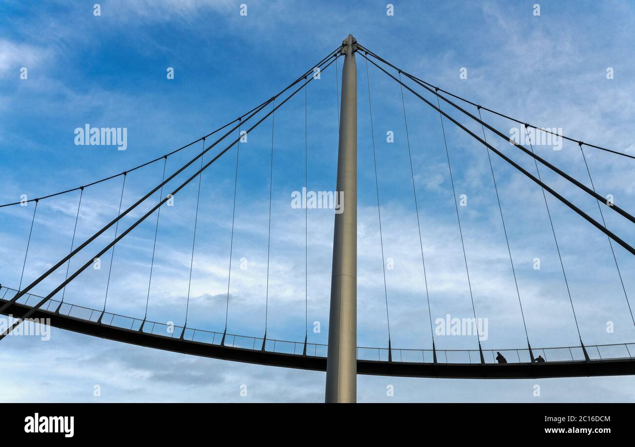 Structure en pont Banque de photographies et d’images à haute ...