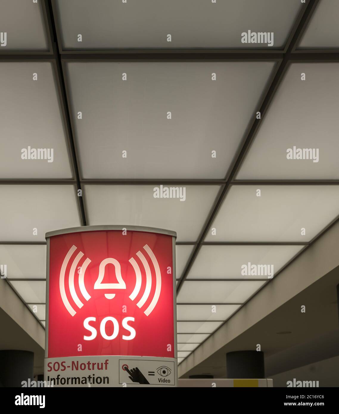 Sos notruf Banque de photographies et d’images à haute résolution - Alamy