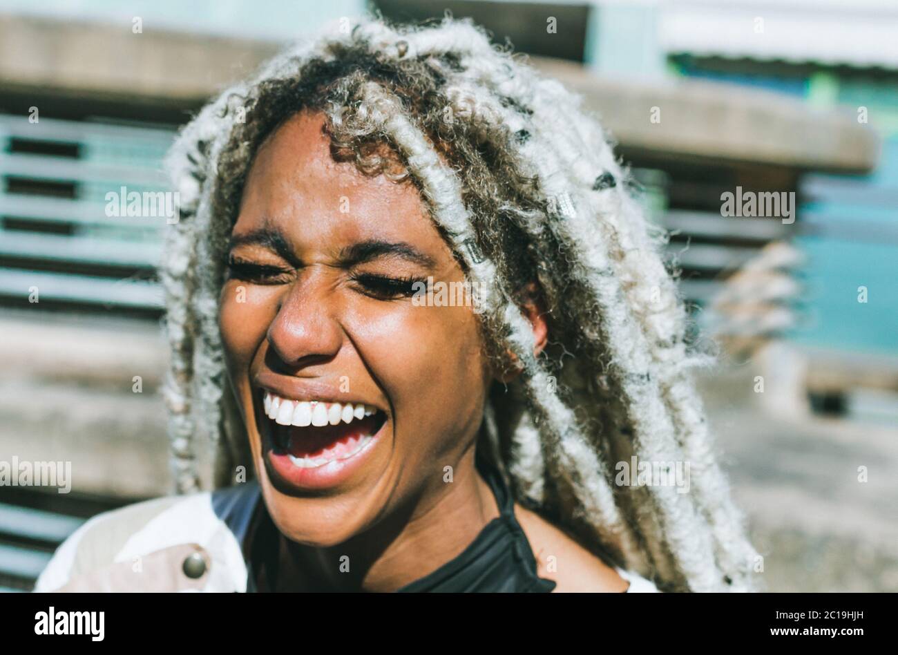 Rasta Woman With Dreadlocks Banque De Photographies Et Dimages à Haute