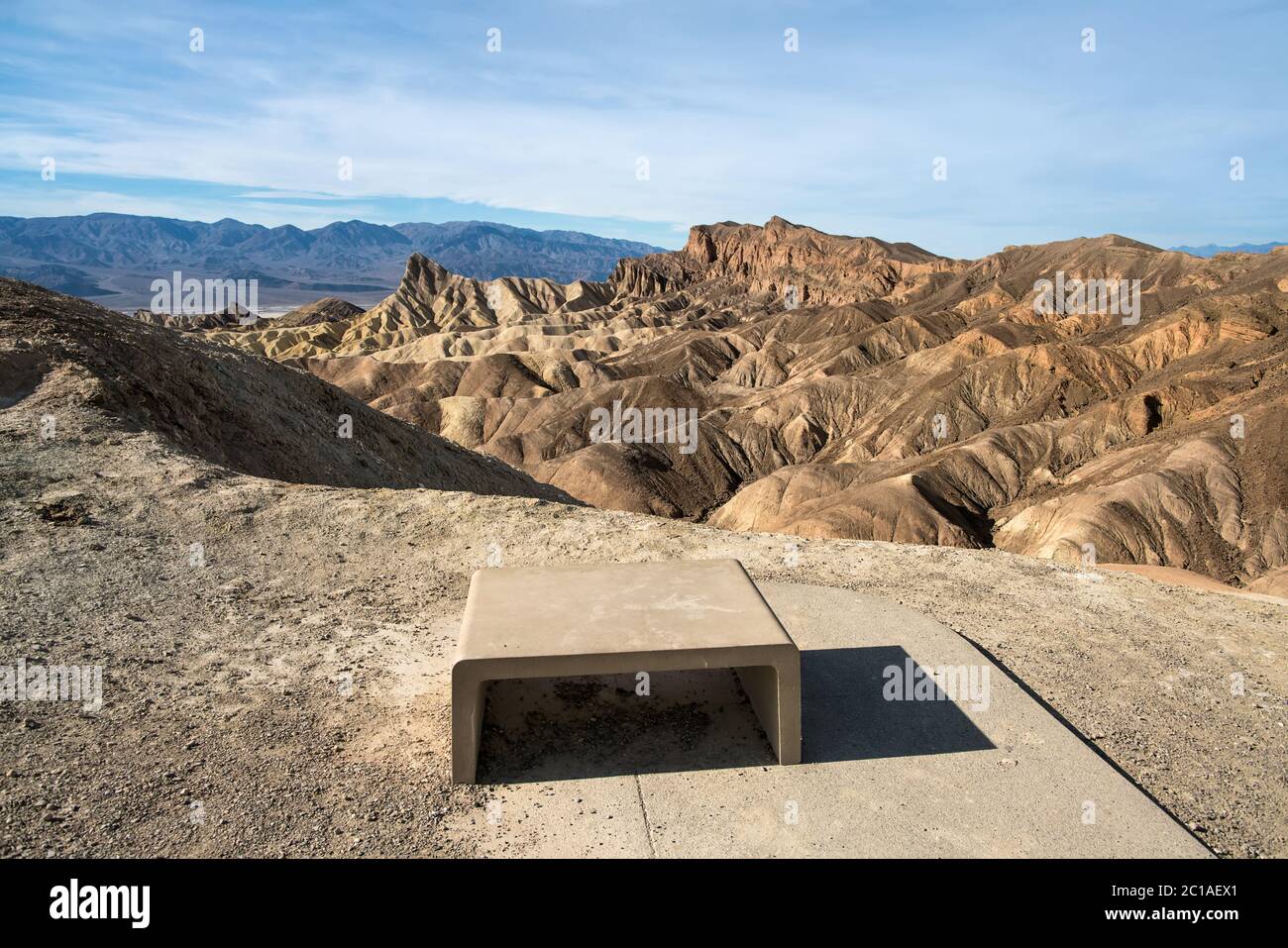 Paysage de roche rouge Banque de photographies et d’images à haute ...