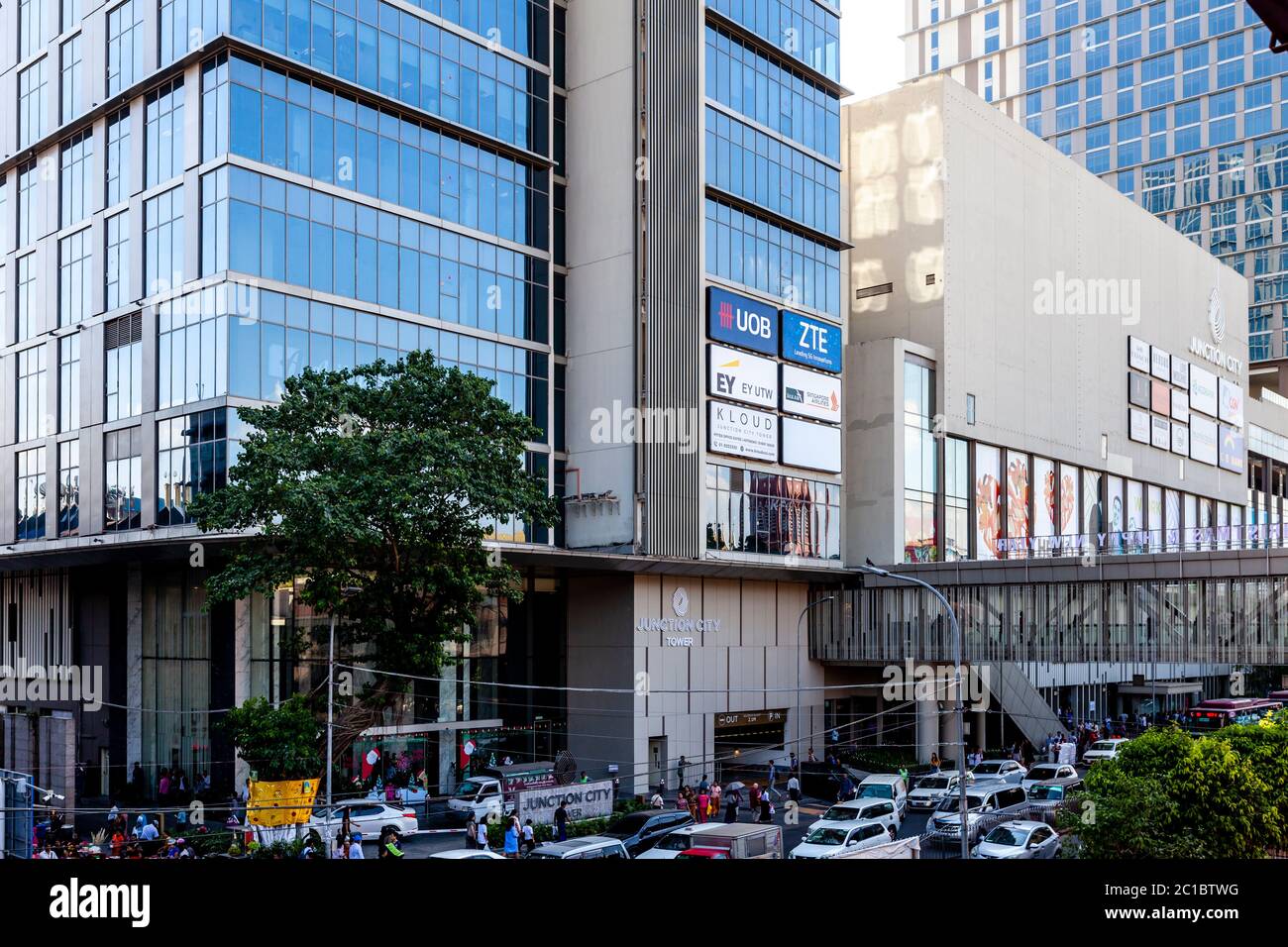 Tower city mall Banque d'image et photos - Alamy