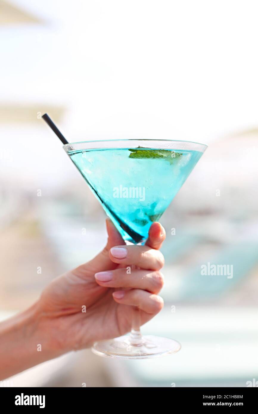 Cocktails in hawaii Banque de photographies et d’images à haute ...