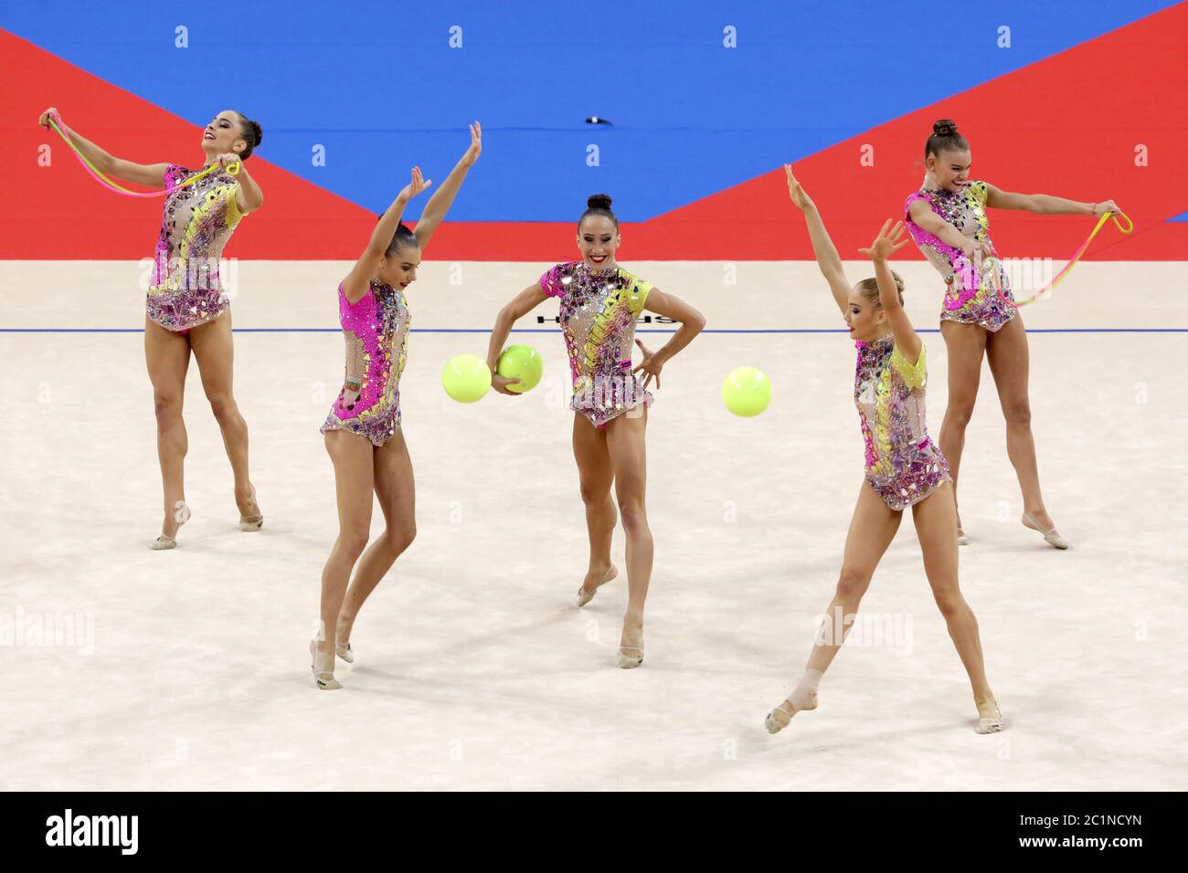 Gymnastique rythmique corde Banque de photographies et d’images à haute ...