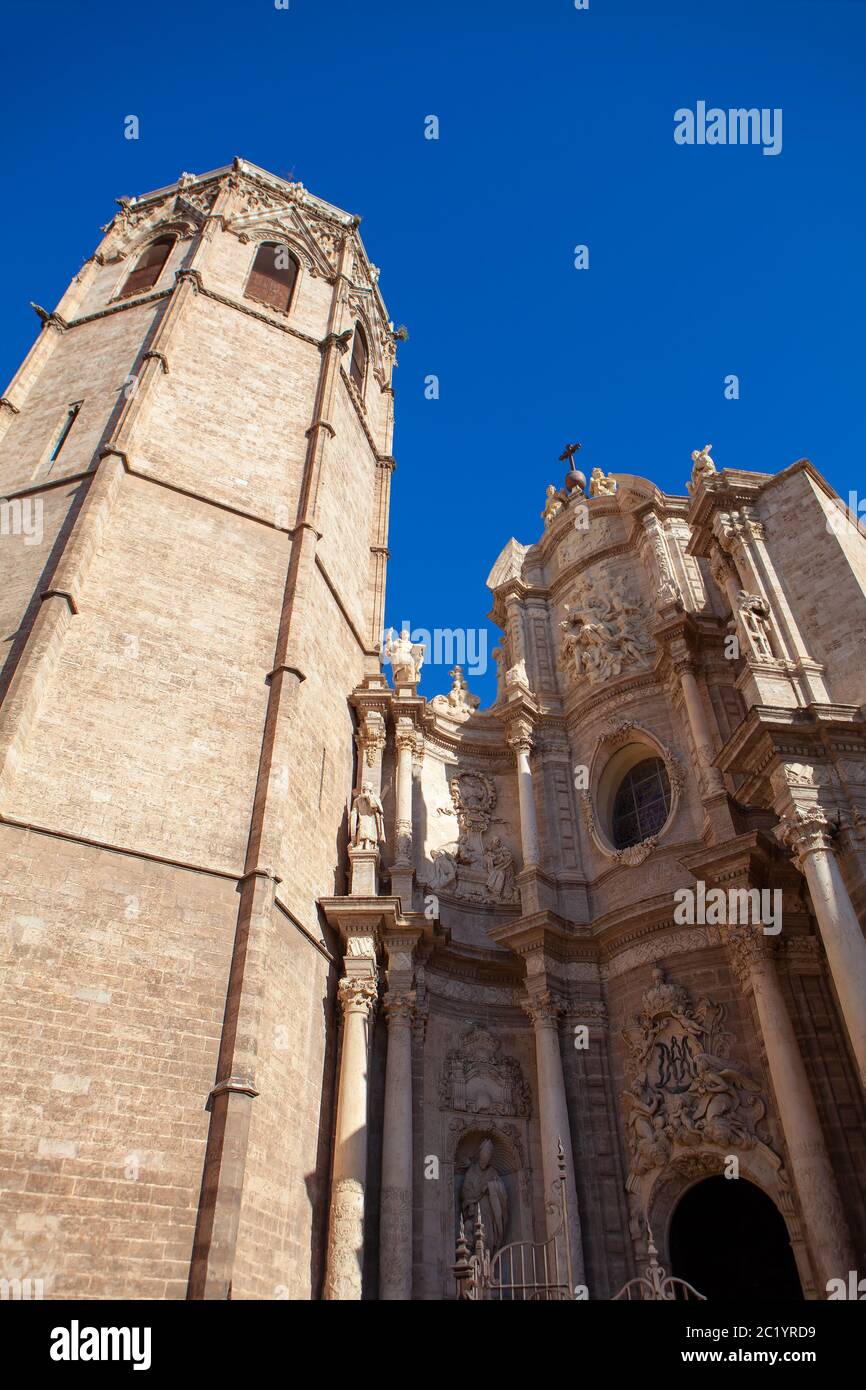 Cathédrale sainte marie de valence Banque de photographies et d’images ...