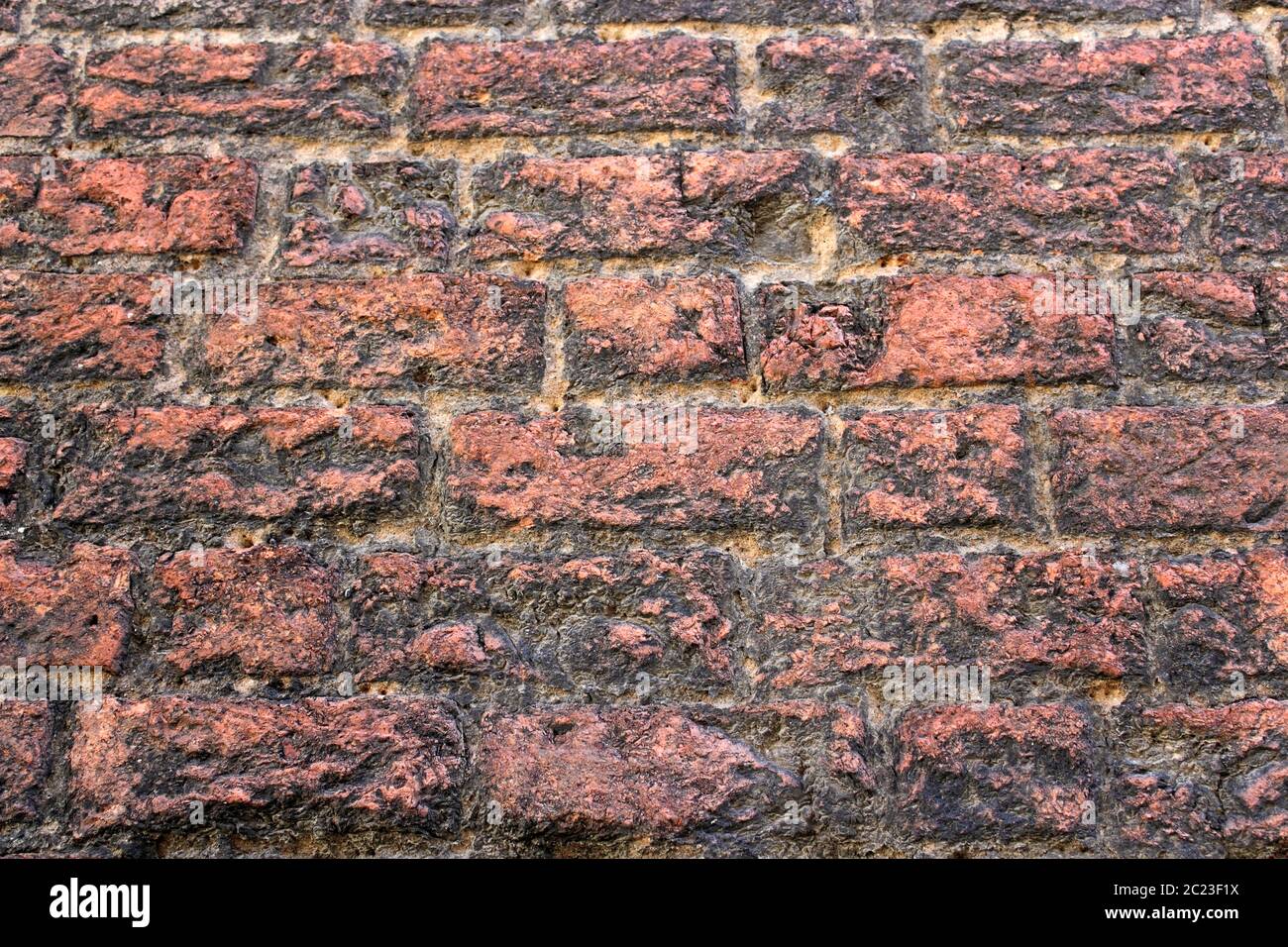 Mur de pierre rouge Banque de photographies et d’images à haute ...