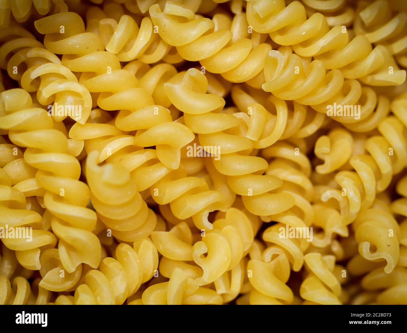 Spirelli noodles Banque de photographies et d’images à haute résolution ...
