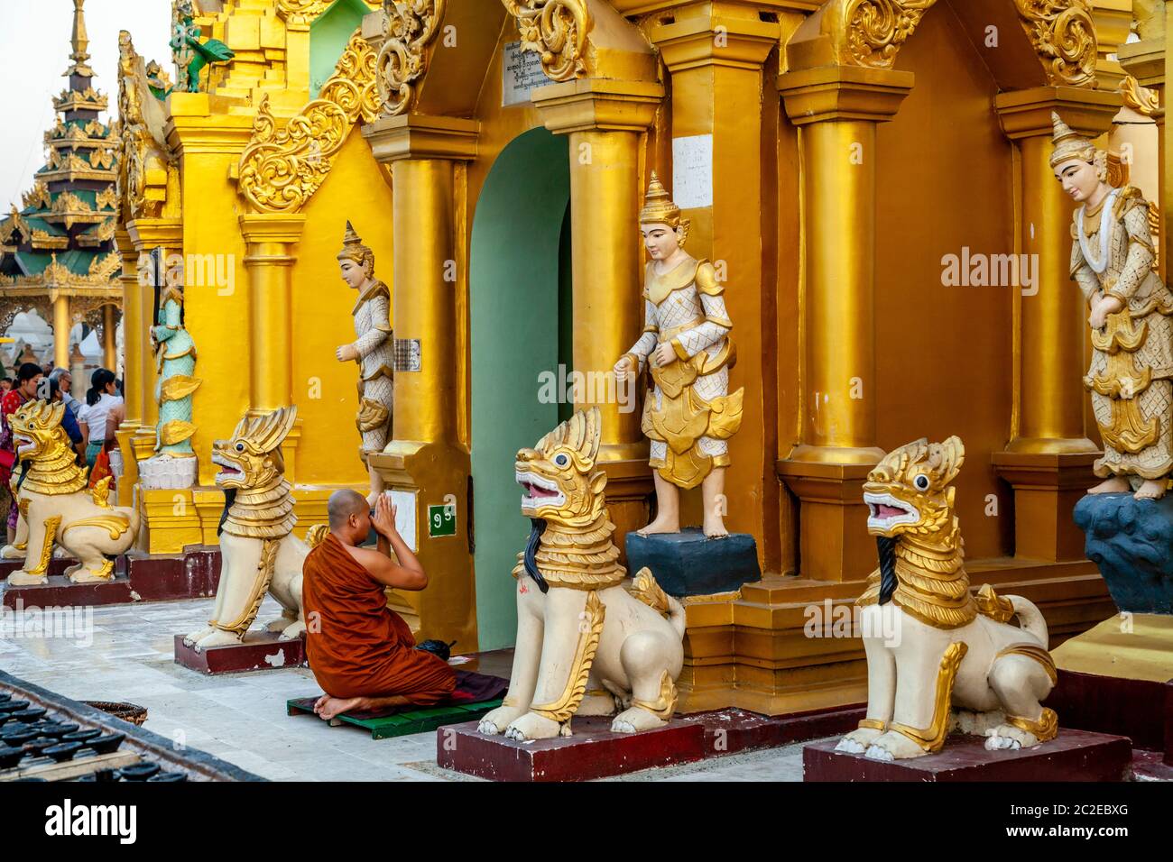 Mode de vie pour un moine bouddhiste Banque de photographies et d ...
