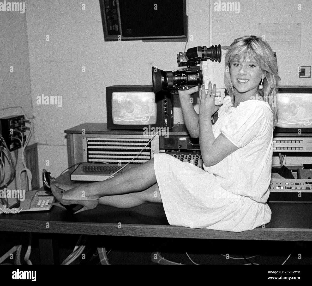 Samantha fox 1985 Banque de photographies et d’images à haute ...