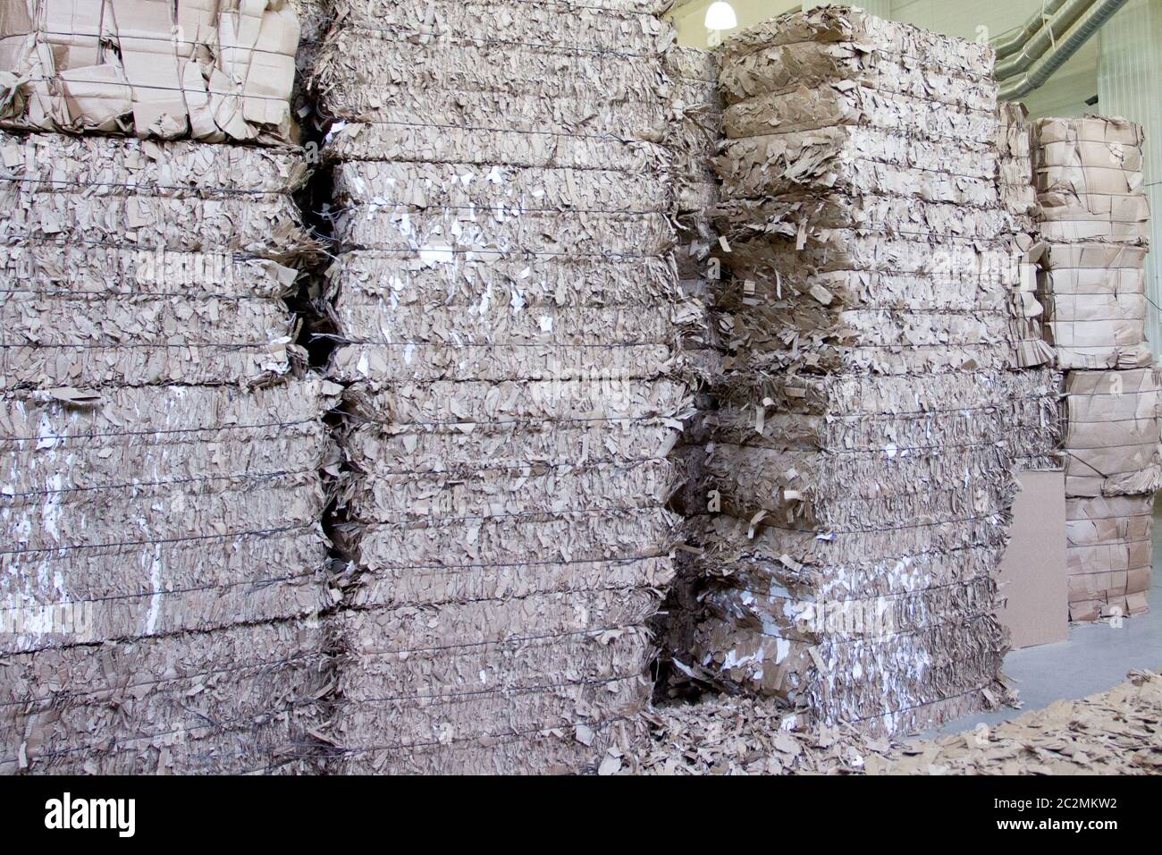 Carton Plié Pour Le Recyclage Banque d'image et photos - Page 2 - Alamy