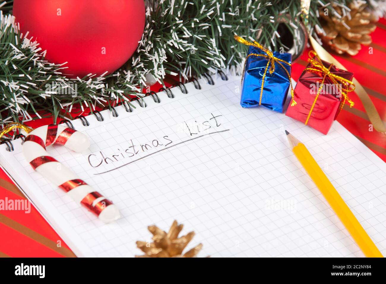 Liste de noel Banque de photographies et d’images à haute résolution ...