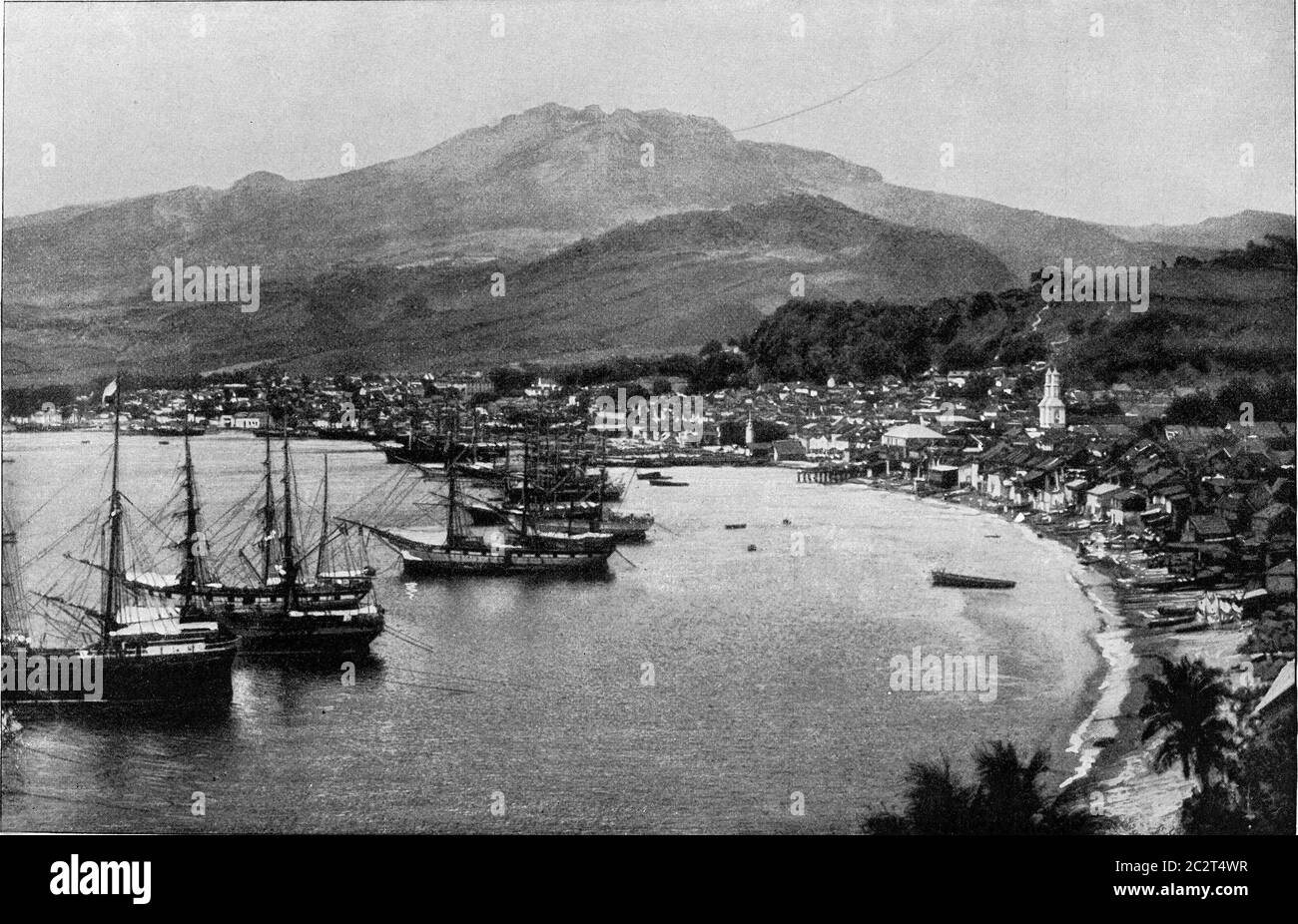 Saint Pierre de Martinique avant sa destruction par l'éruption du Mont ...