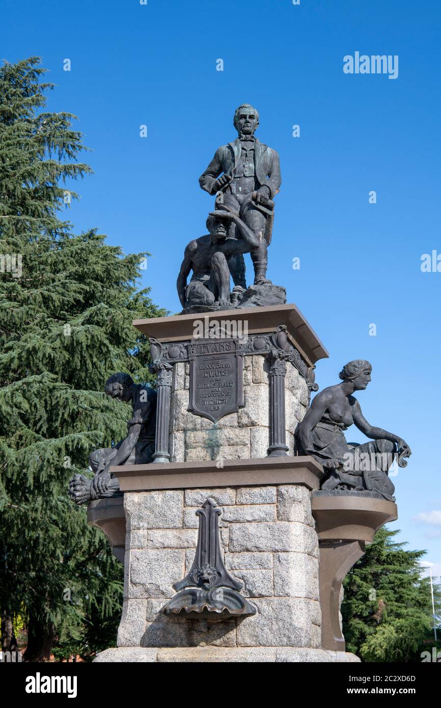 Monument à l'explorateur qui a fondé Bathurst 1813 Kings Parade ...