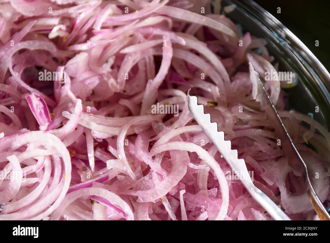 Salade d'oignon rouge Banque de photographies et d’images à haute ...