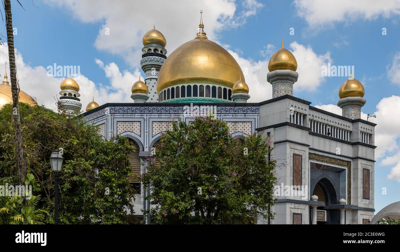 Jame asr hassanil bolkiah masjid jame asr Banque de photographies et d ...