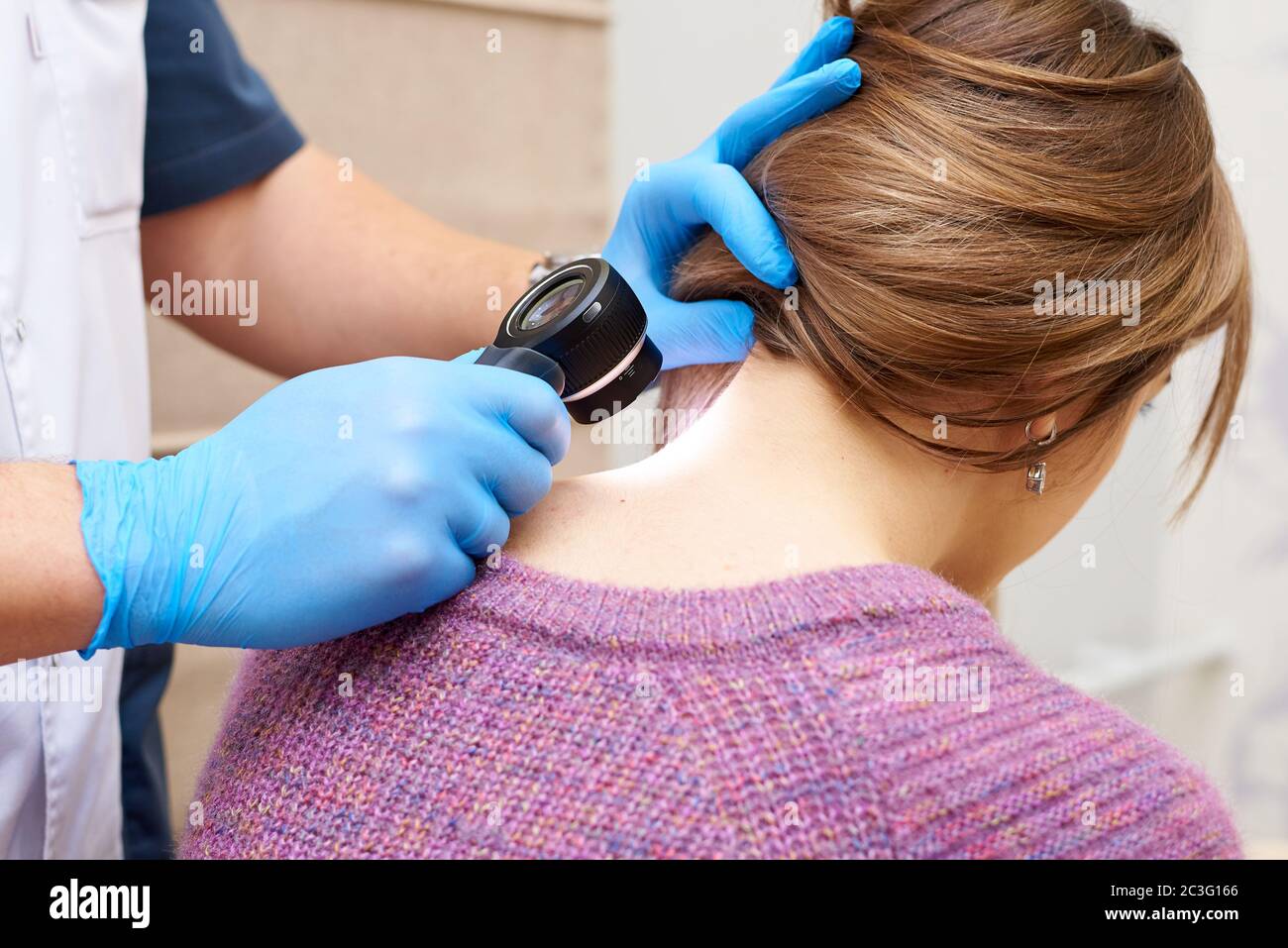 Une Façon Sûre De Diagnostiquer Les Maladies De La Peau Examen Des