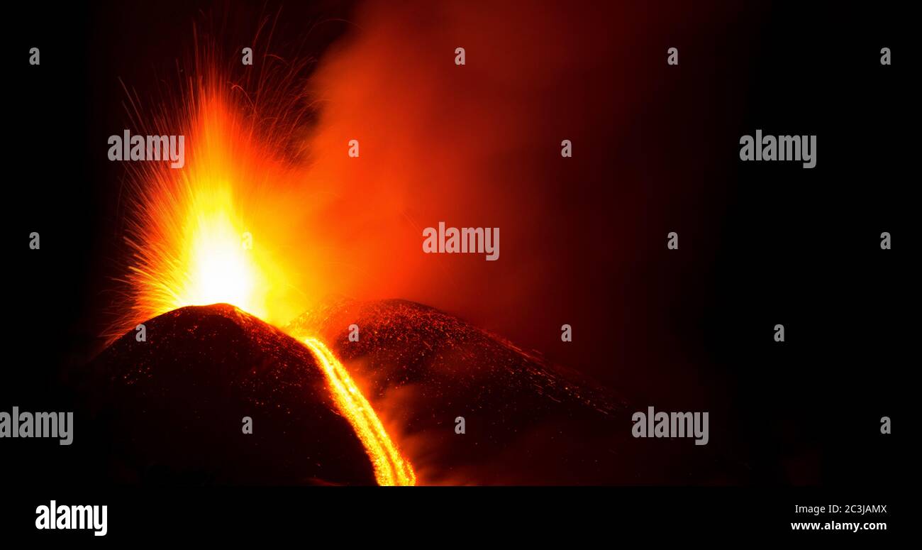 Lava explosion Banque de photographies et d’images à haute résolution ...