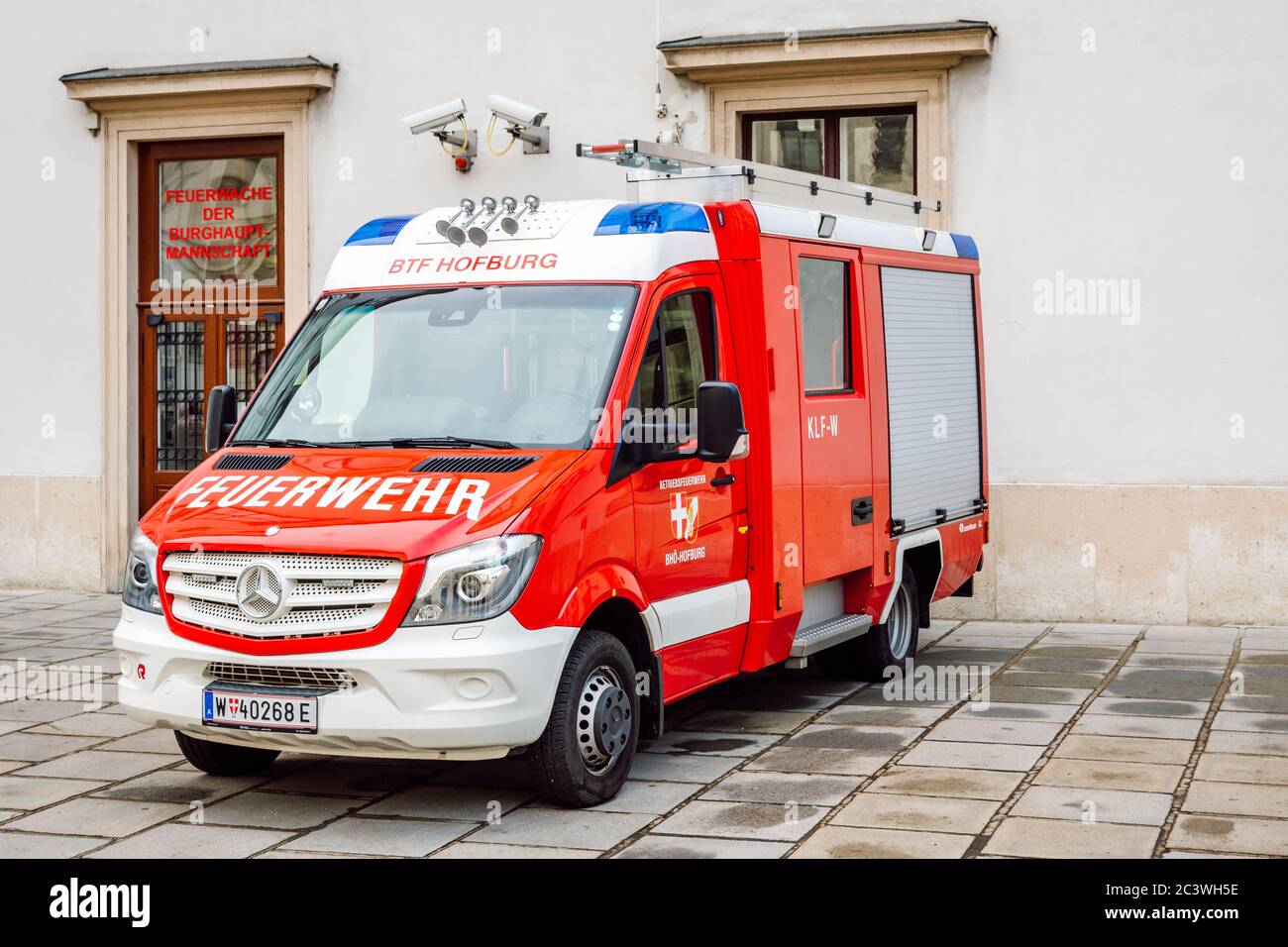 Camion de pompiers mercedes benz Banque de photographies et d’images à ...