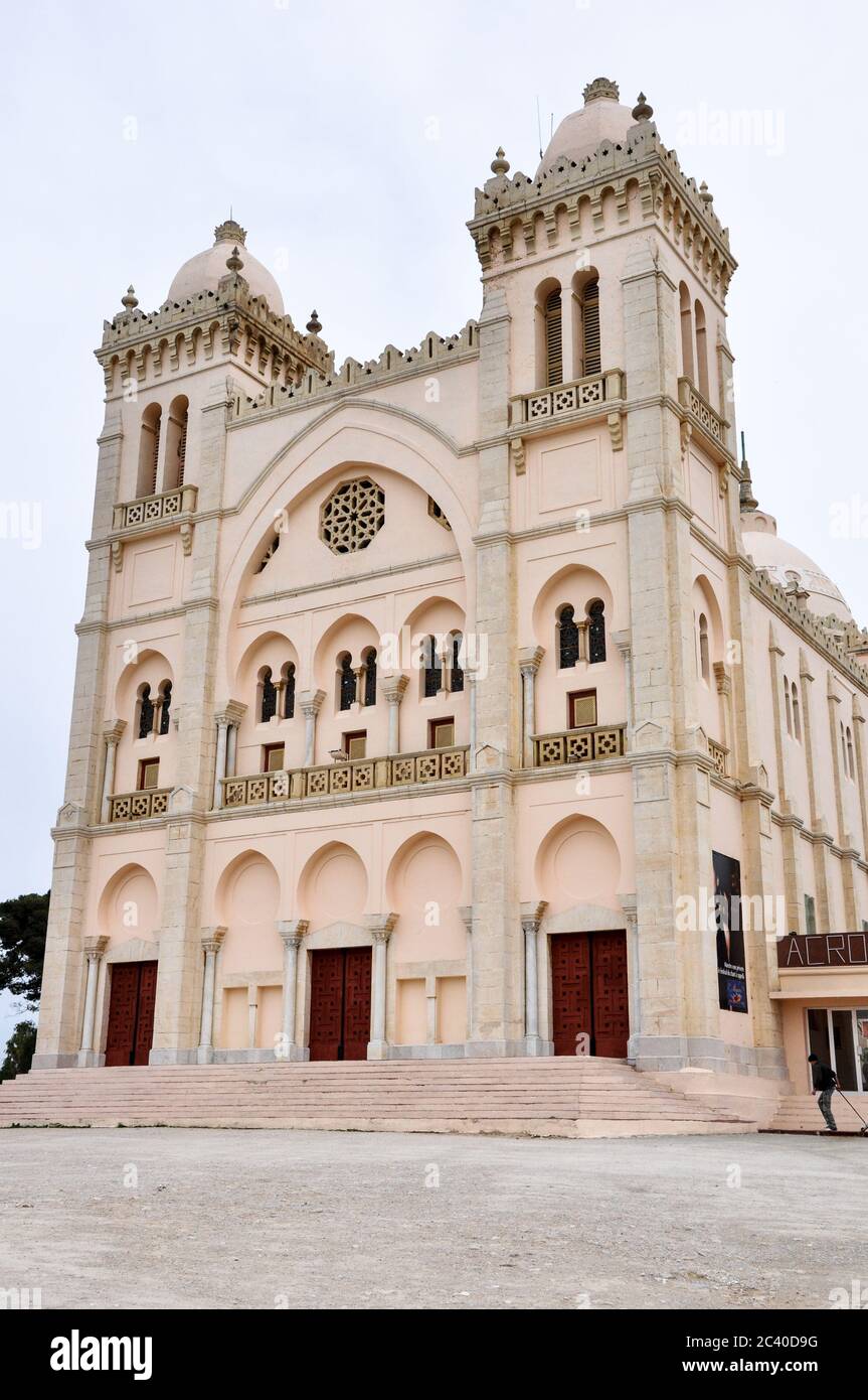 La cathédrale saint louis de carthage Banque de photographies et d ...