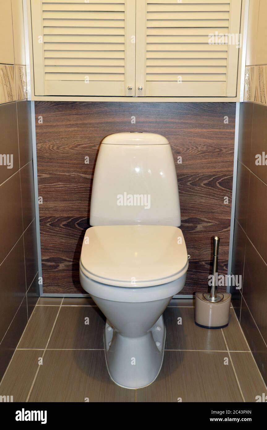 Toilettes Sales Banque d'image et photos - Alamy