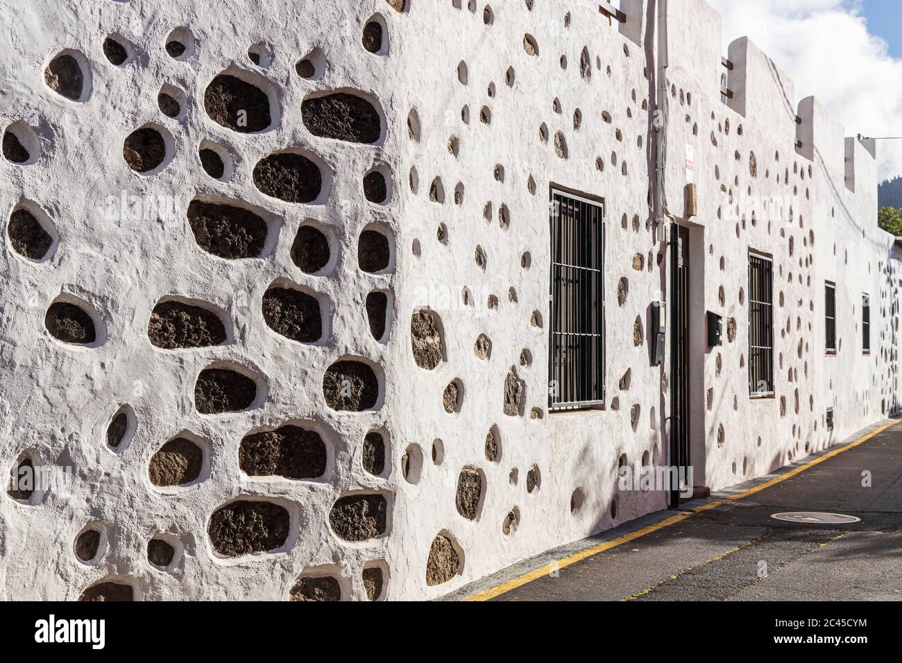 Relief sur un mur de la maison Banque de photographies et d’images à ...