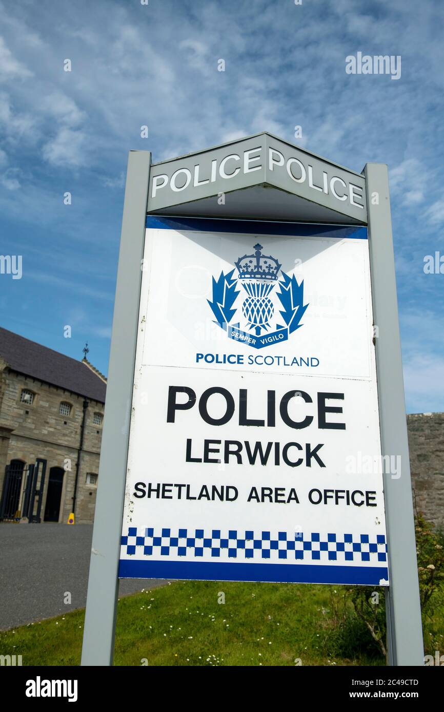 Poste de police de lerwick Banque de photographies et d’images à haute ...