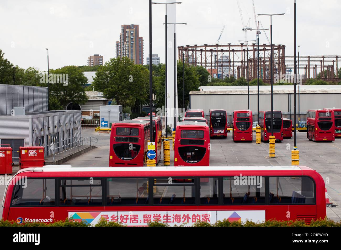 West ham bus garage Banque de photographies et d’images à haute ...