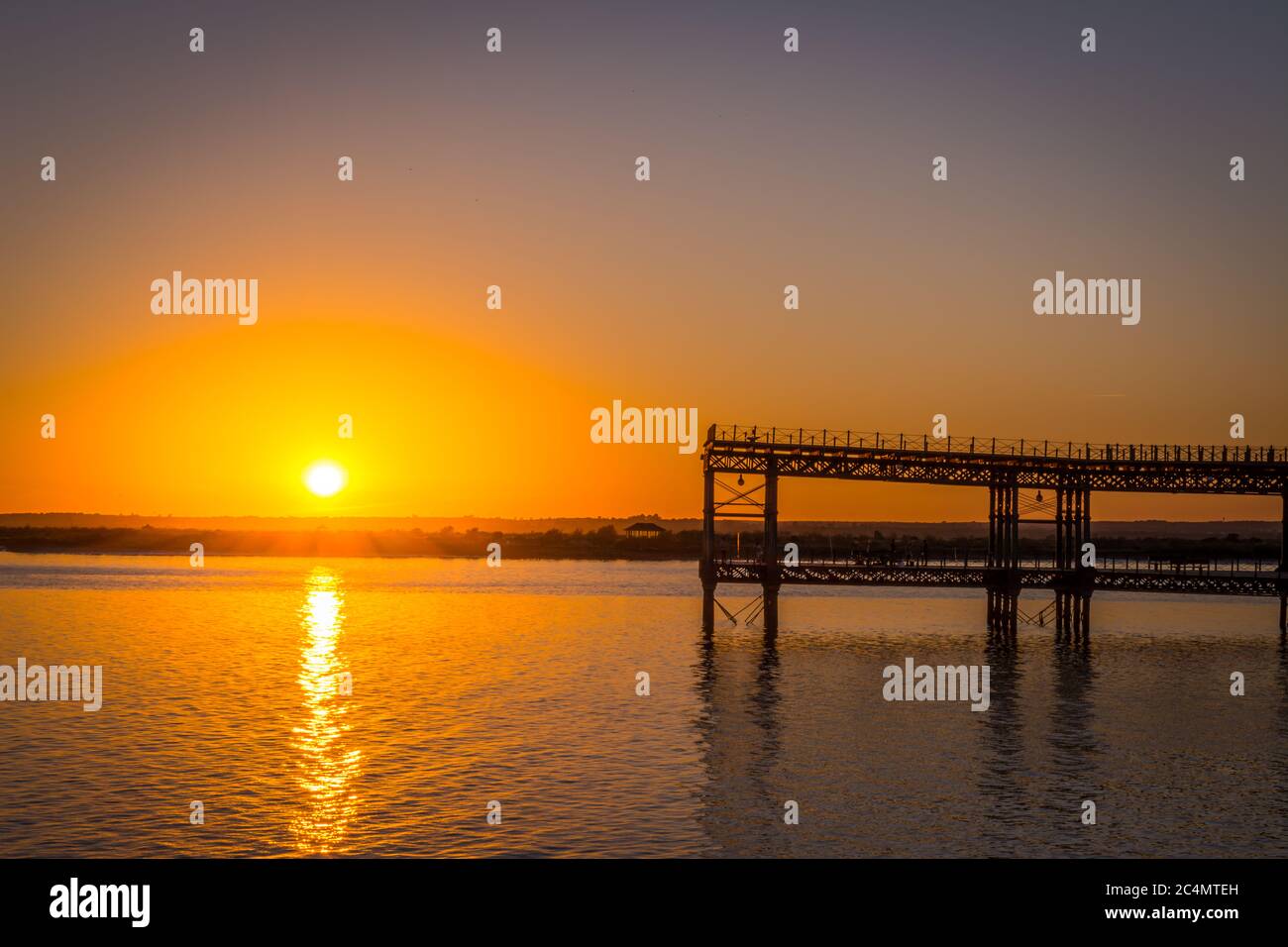 Muelle del rio tinto Banque de photographies et d’images à haute ...