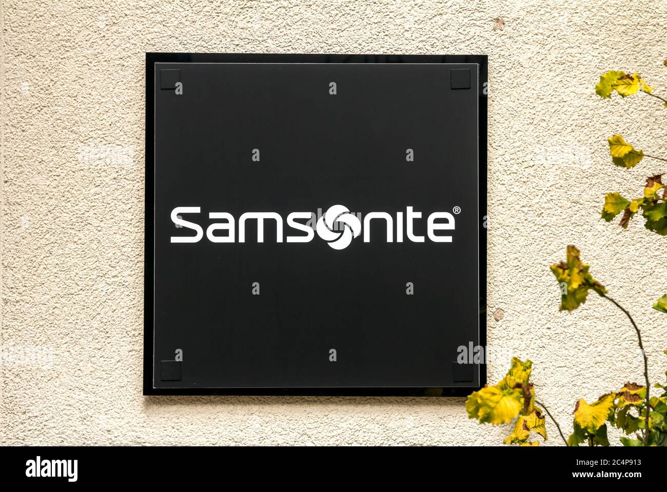 Samsonite logo Banque de photographies et d’images à haute résolution ...