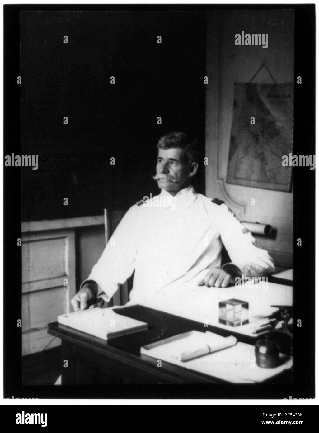 Manille historique Banque d'images détourées - Alamy