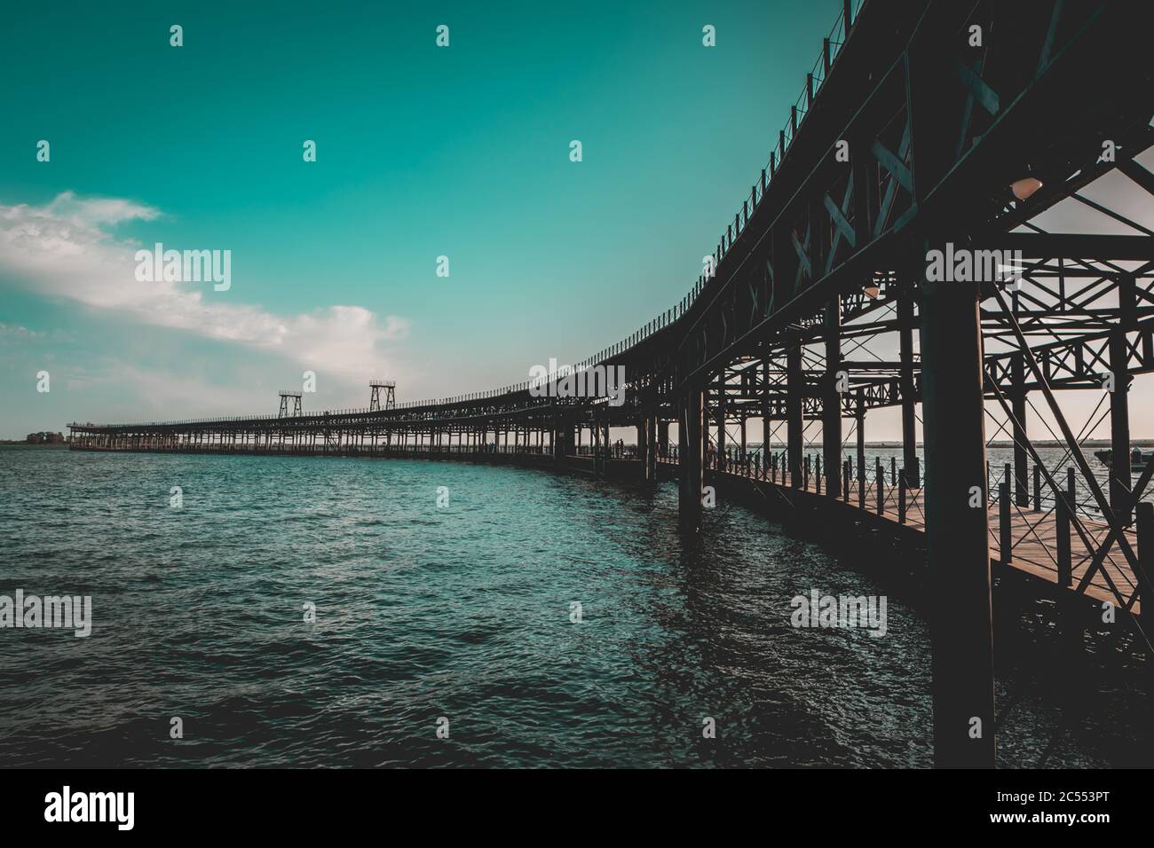 Muelle del rio tinto Banque de photographies et d’images à haute ...