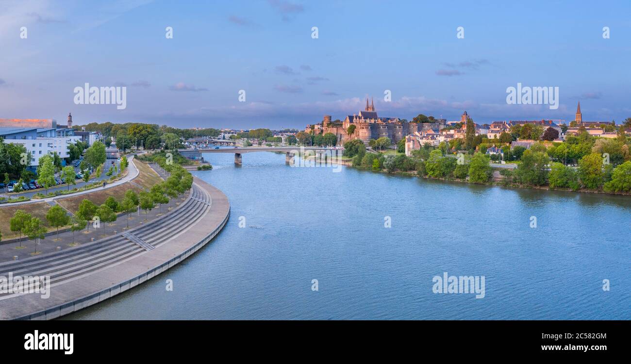 Tabarly eric Banque de photographies et d’images à haute résolution - Alamy