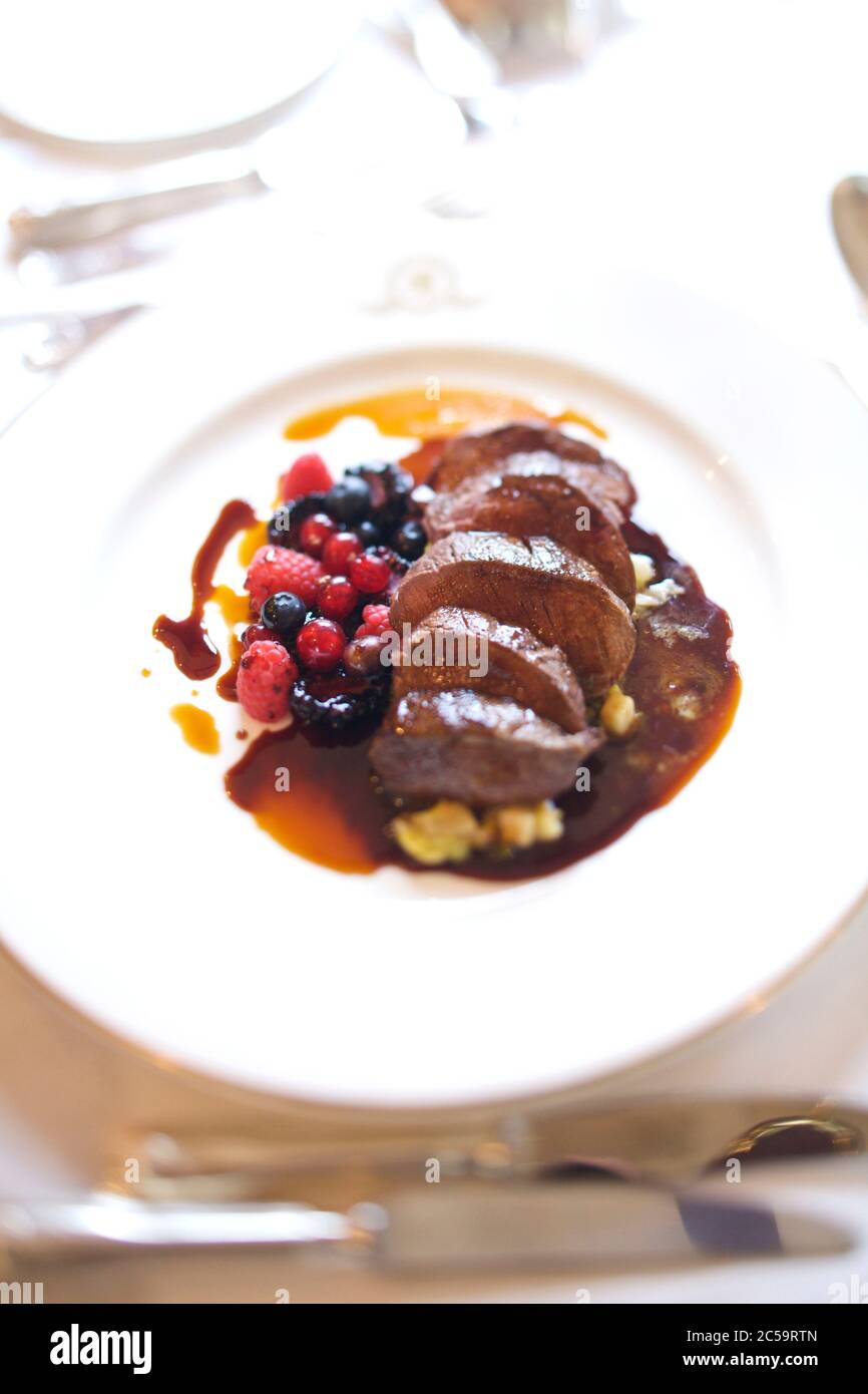 Filet de cerf Banque de photographies et d’images à haute résolution ...