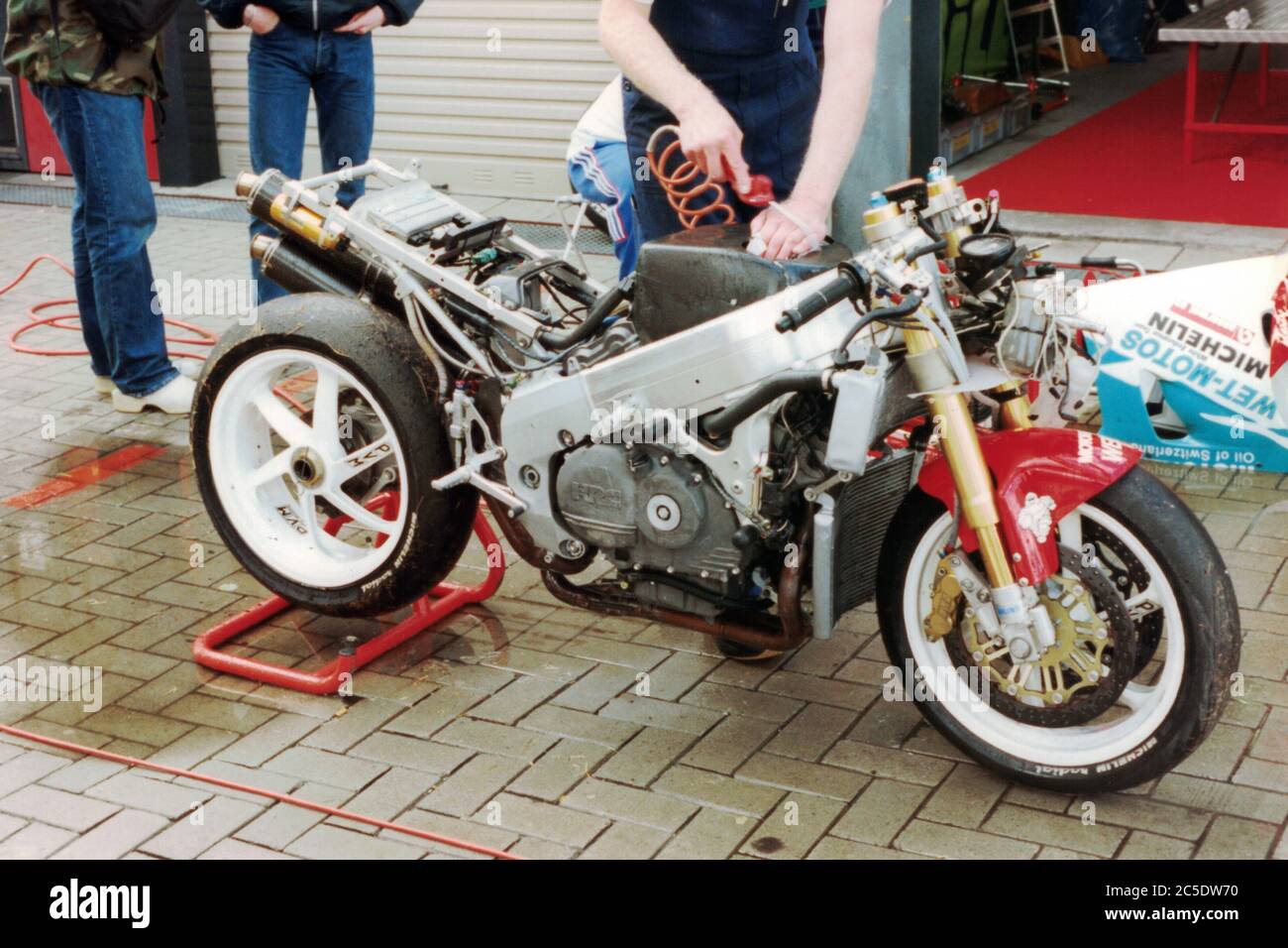 Honda race bike Banque de photographies et d’images à haute résolution ...