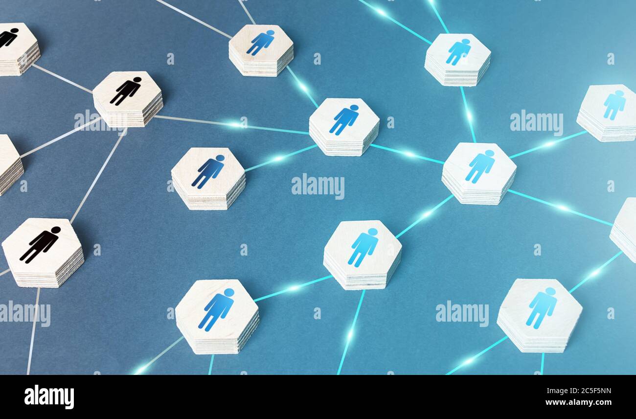 La diffusion des idées par le biais d'un réseau de personnes. Leader et ...